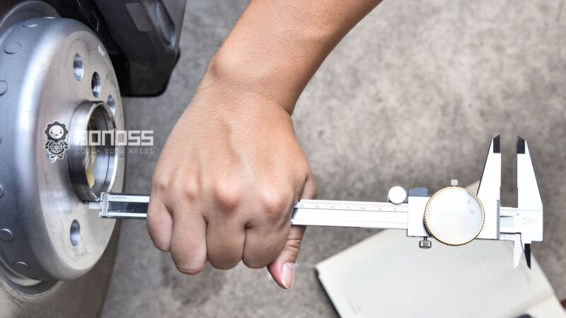 How to Measure the Vehicle Hub Height and Inner Wheel Bevel?