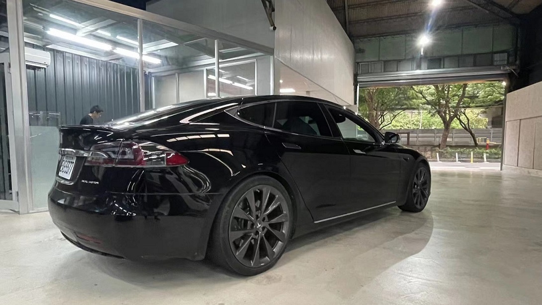 What Wheel Spacers Can Put on 2022 Tesla Model Y?