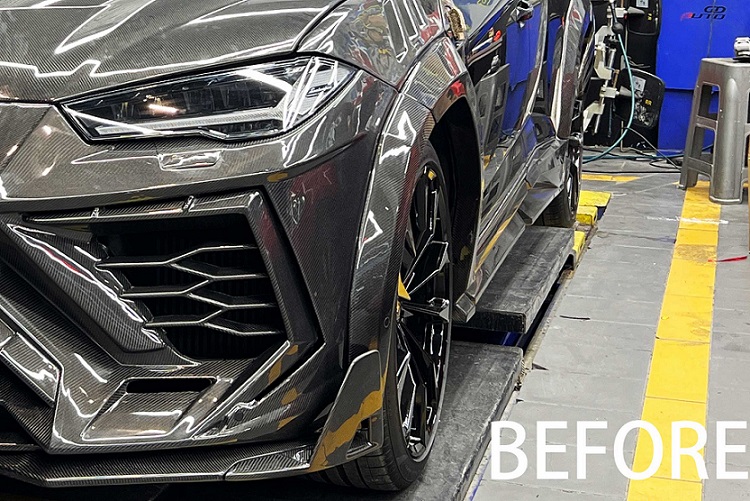 2 inch Wheel Spacers Before and After on 2022 Lamborghini URUS