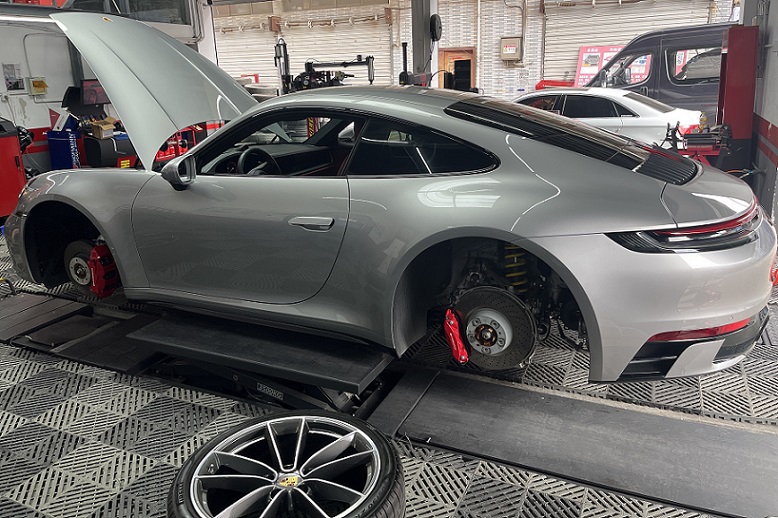 Are 2023 Porsche 911 Wheel Spacers Safe to Use?