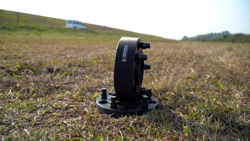 How 2-inch Wheel Spacers Before and After for Toyota Cars?