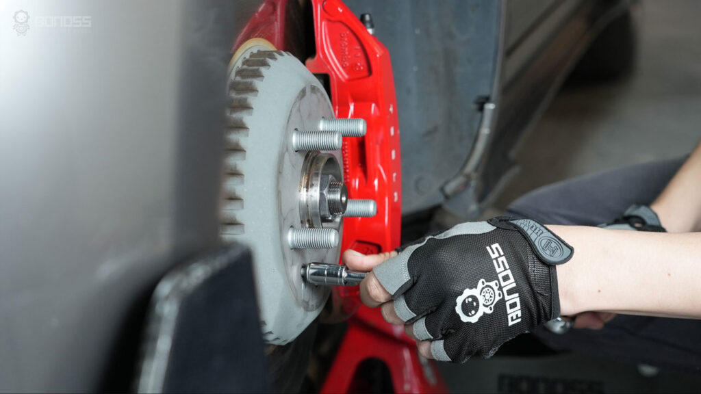 Do 15mm Tesla Model 3 Wheel Spacers Need to Cut Stock Studs?