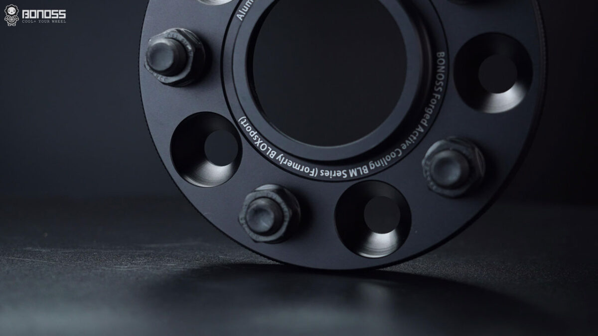 How to Choose Best Wheel Spacers for Tesla Model 3?