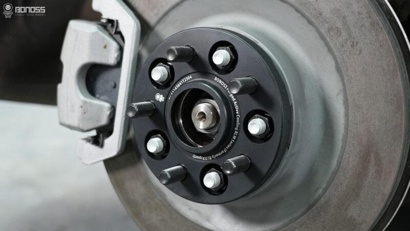 How to Choose Best Wheel Spacers for Tesla Model 3?
