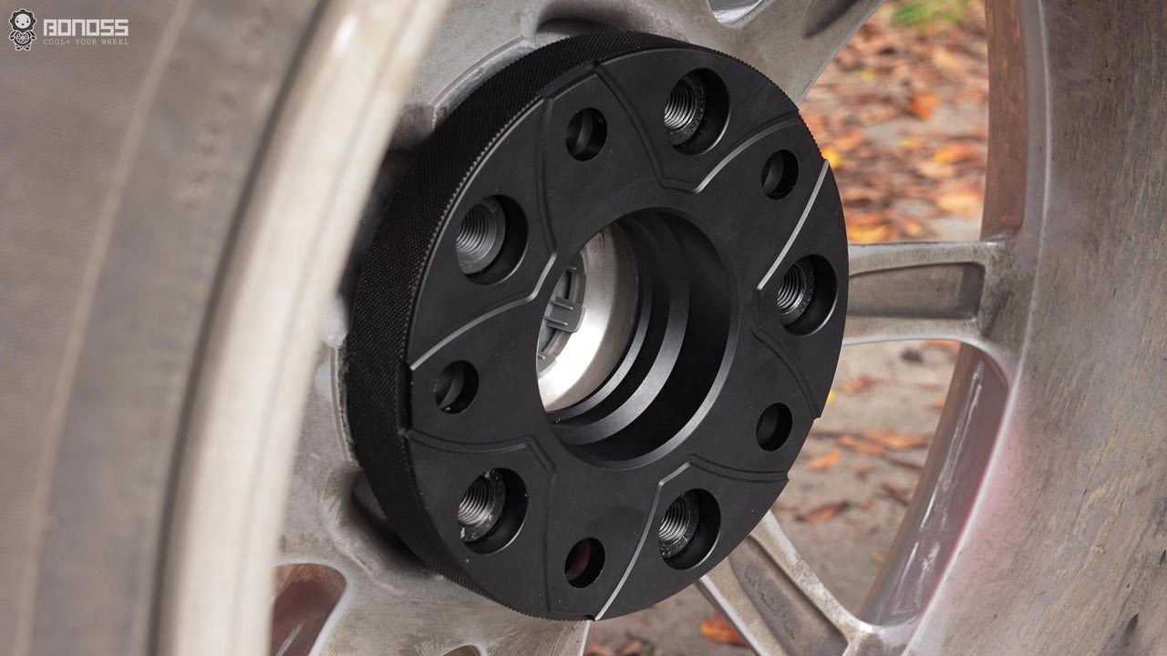 What Are Best 2024 Porsche 911 Wheel Spacers Made Of?