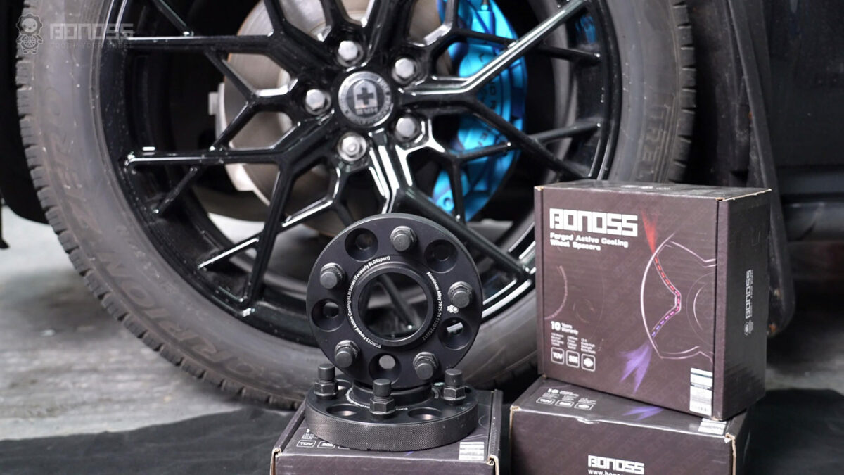 What Range of Wheel Spacer Sizes are Available on Defender?