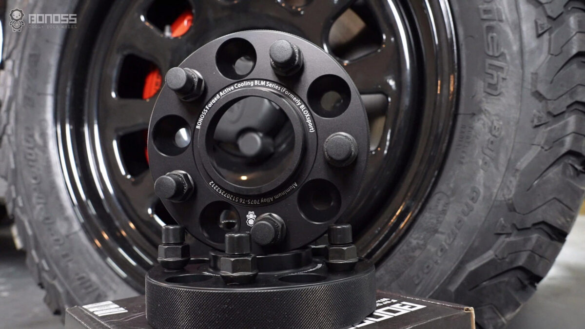 The Best 2025 Land Rover Defender Spacer Size Fitment Guide