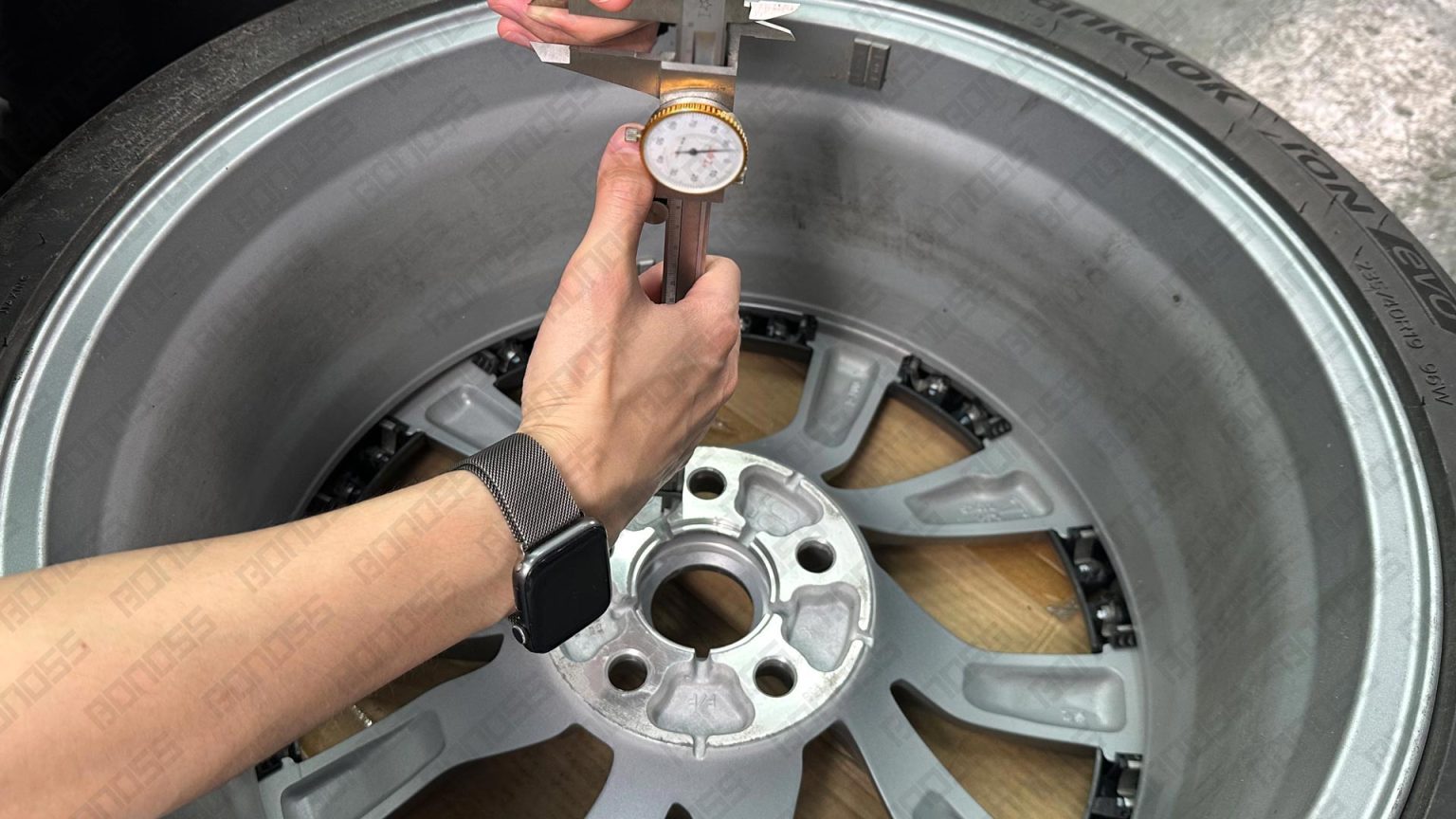 Best 2024 Tesla Model 3 SR PCD CB Wheel Spacer Guide