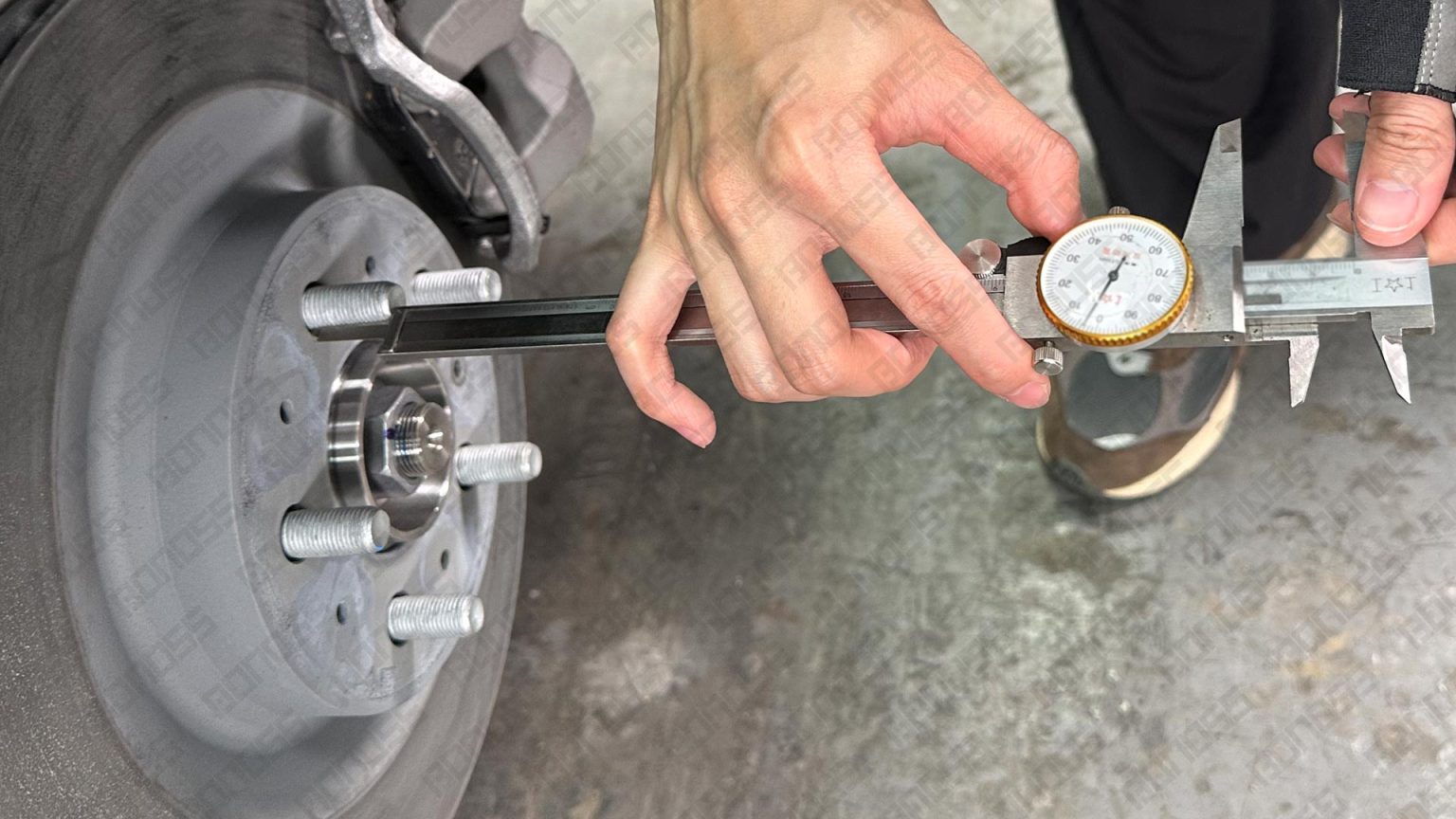 Best 2024 Tesla Model 3 SR PCD CB Wheel Spacer Guide