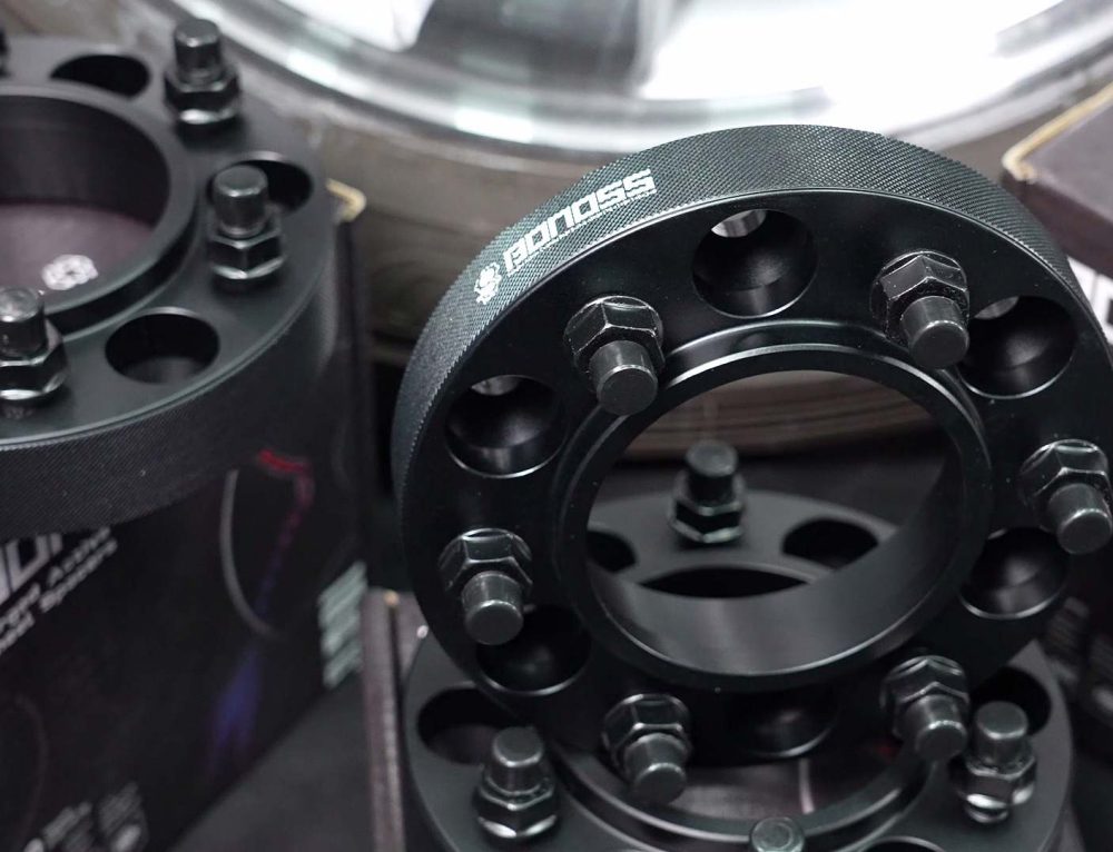 The Latest Toyota Tundra Lug Nuts Size and Torque Spec Guide